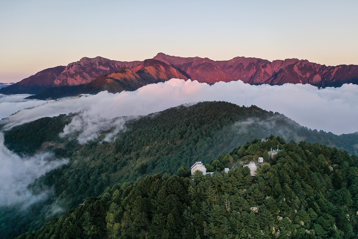 Between Us and the Stars The Taiwan Dark-Sky Preservation Alliance ...